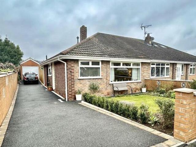 2 Bedroom Semi detached Bungalow For Sale In Garforth