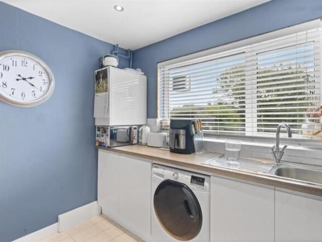 2 bedroom semi detached bungalow for sale in Grosvenor Close, Polegate, BN26