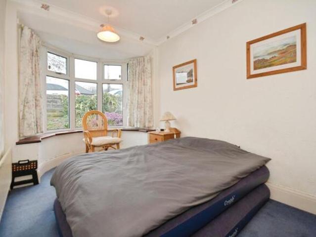 2 bedroom detached bungalow for sale in Halifax Road, Sheffield, S35