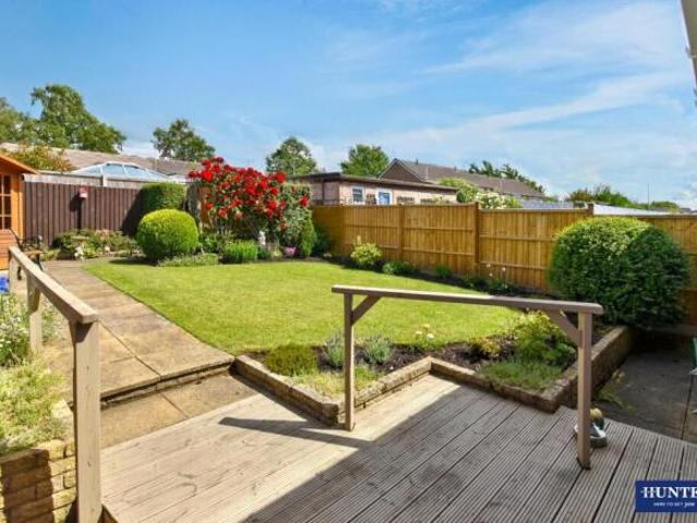 2 bedroom semi detached bungalow for sale in Harrington Road, Wigston, LE18