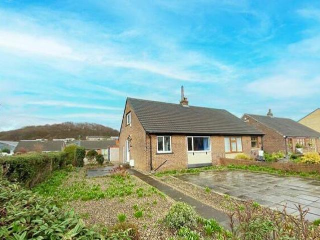 2 Bedroom Semi detached Bungalow For Sale In Huddersfield