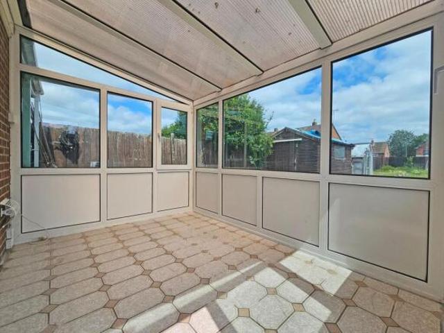 2 bedroom semi detached bungalow for sale in Lea Road, Brockworth, GL3