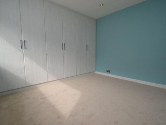 2 bedroom semi detached bungalow for sale in Leeds Road, Thackley, BD10