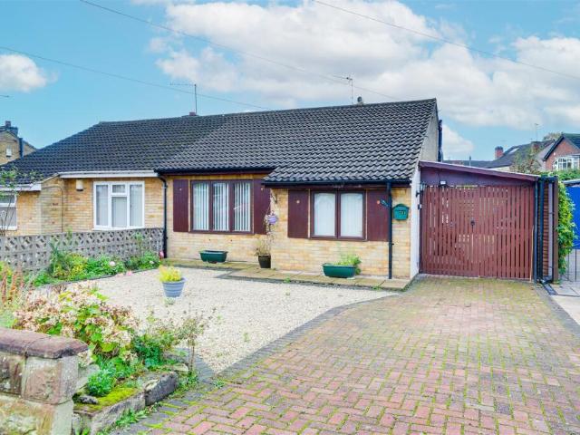 2 bedroom semi detached bungalow for sale in Lodge Road, Long Eaton, Derbyshire, NG10 1AP, NG10