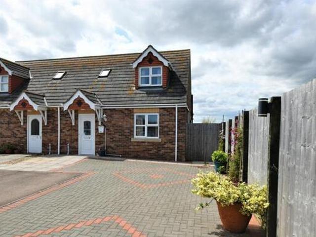 2 Bedroom Semi detached Bungalow For Sale In Mablethorpe