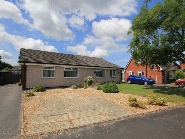 2 bedroom semi detached bungalow for sale in Marlow Avenue, Upton, Chester, CH2