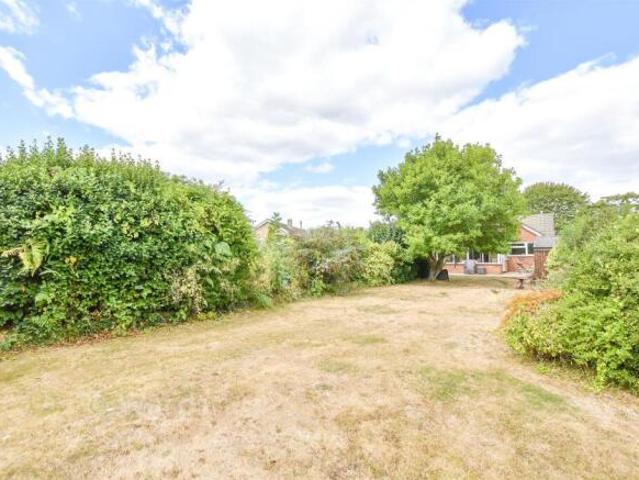 2 bedroom semi detached bungalow for sale in Newbury Avenue, Maidstone, Kent, ME16