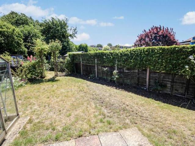 2 bedroom semi detached bungalow for sale in Oval Road, Costessey, NR5