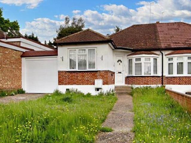 2 Bedroom Semi detached Bungalow For Sale In Pinner