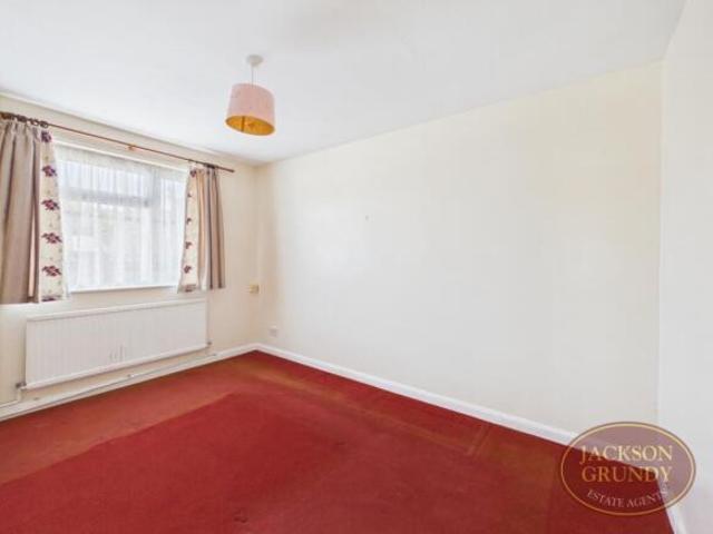 2 bedroom semi detached bungalow for sale in Rawley Crescent, Duston, NN5 6PT, NN5