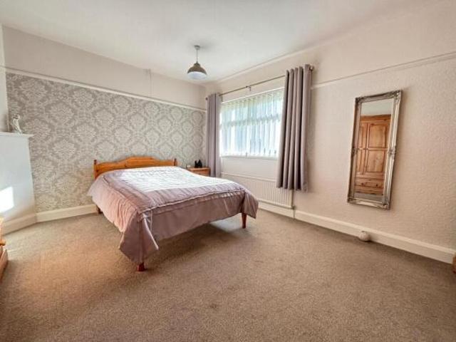 2 bedroom semi detached bungalow for sale in Ridgeway, Weston Favell Village, Northampton NN3