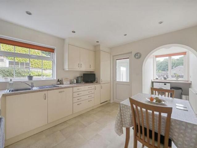 2 bedroom semi detached bungalow for sale in Sandmoor Drive, Lindley, Huddersfield, HD3