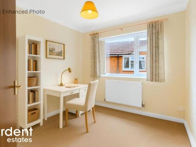 2 bedroom semi detached bungalow for sale in Sidmouth Road, Chelmsford, CM1