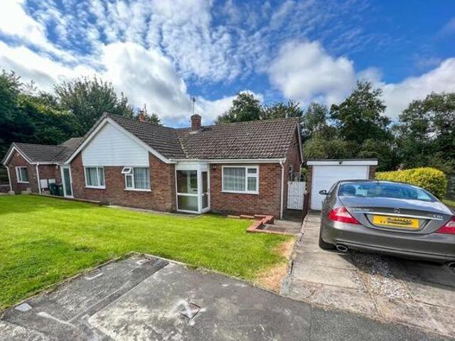 2 Bedroom Semi detached Bungalow For Sale In Swanwick