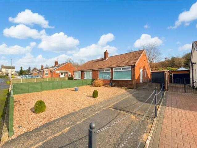 2 bedroom semi detached bungalow for sale in Sutton Drive, Huddersfield, HD5