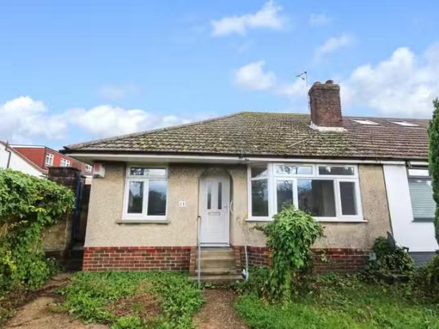 2 bedroom semi detached bungalow for rent in West Way, Hove, BN3
