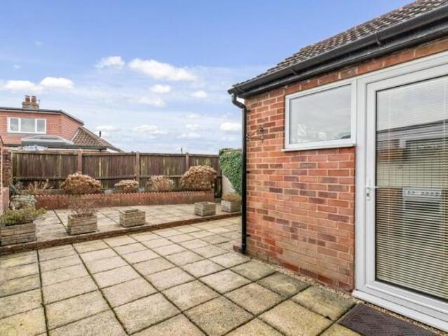 2 bedroom semi detached bungalow for rent in Horn Street, Folkestone, CT20