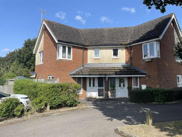 2 Bedroom Semi Detached House