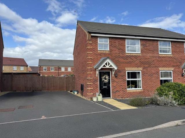 2 Bedroom Semi Detached House