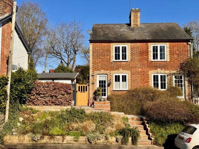 2 Bedroom Semi Detached House