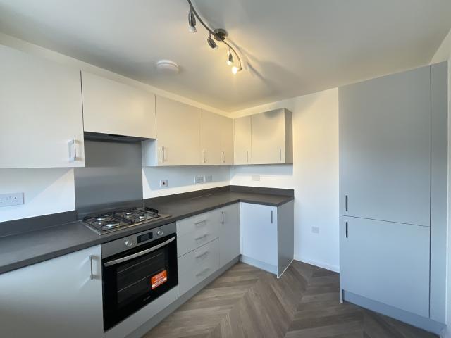 2 bedroom Semi Detached House