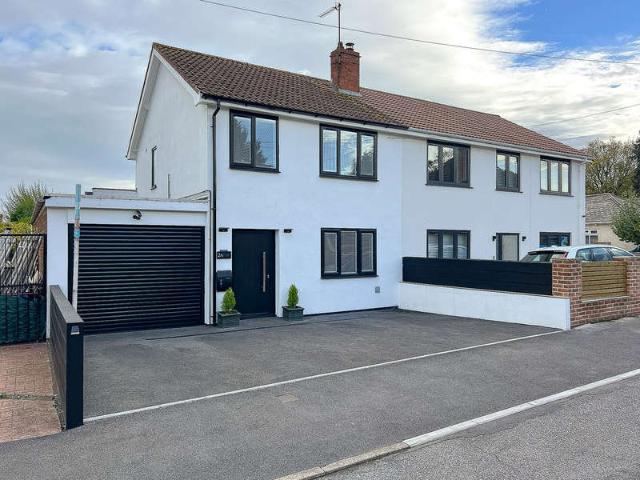 2 Bedroom Semi Detached House