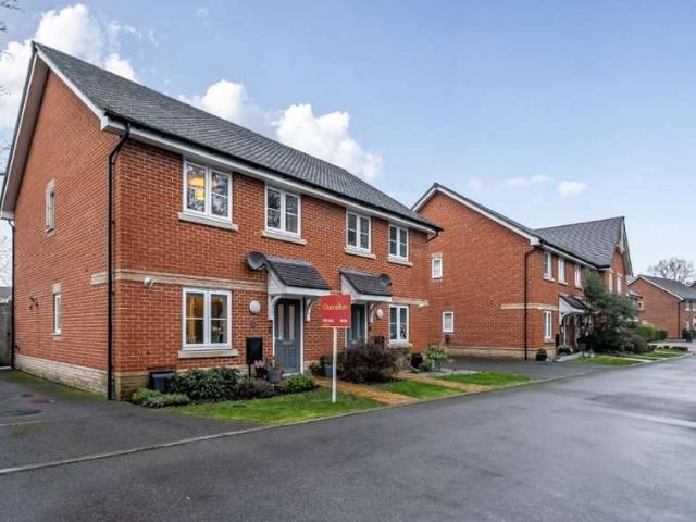 2 Bedroom Semi Detached House