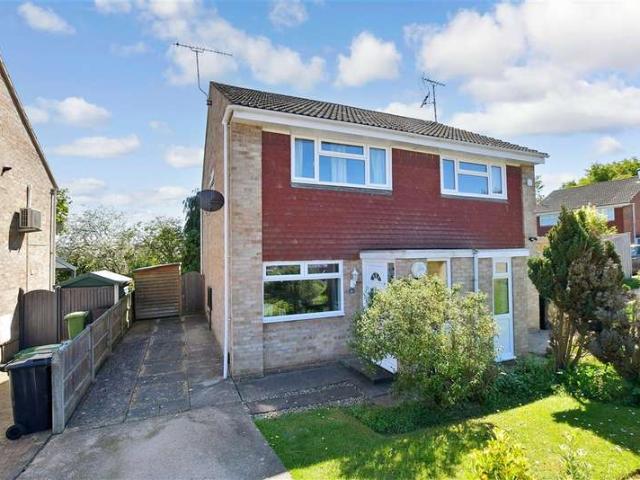 2 Bedroom Semi Detached House