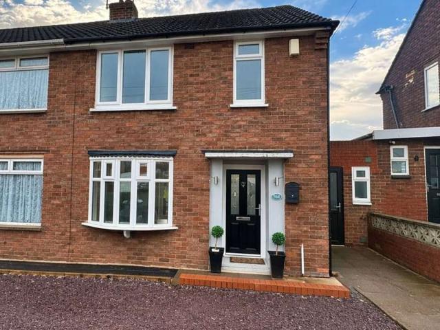 2 Bedroom Semi Detached House