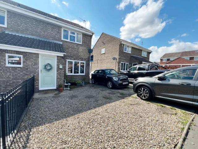 2 Bedroom Semi Detached House