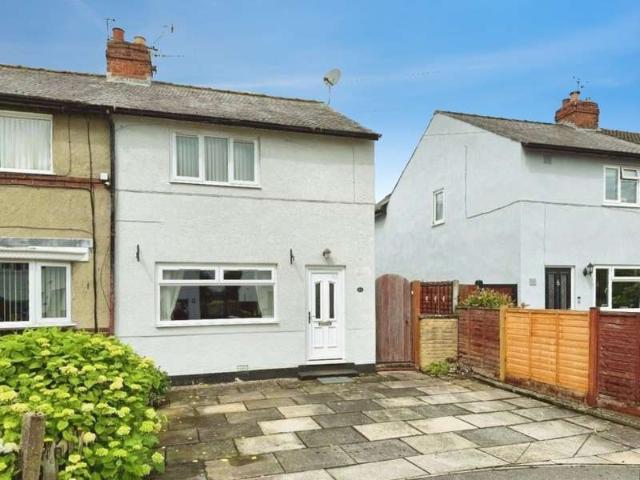 2 Bedroom Semi Detached House