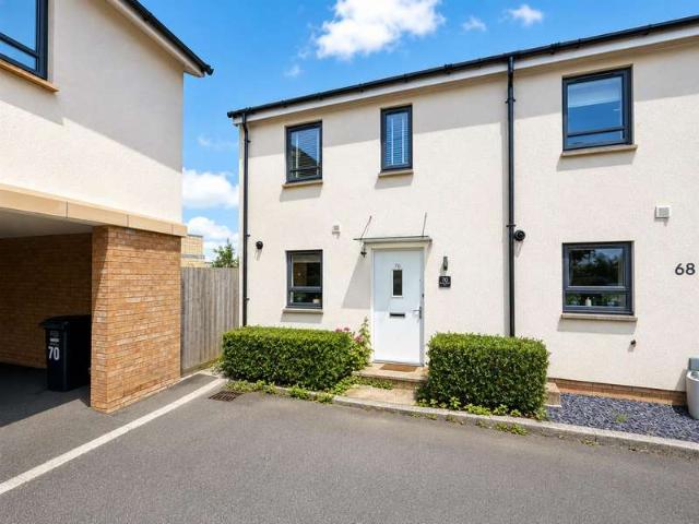 2 Bedroom Semi Detached House