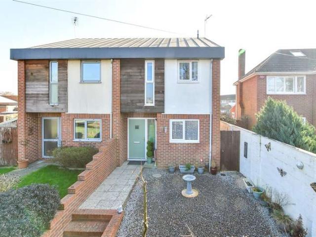 2 Bedroom Semi Detached House