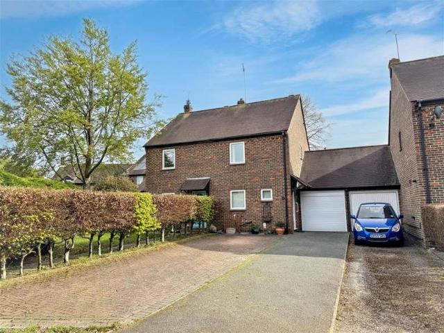 2 Bedroom Semi Detached House