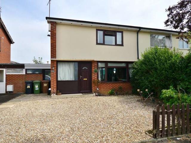 2 Bedroom Semi Detached House