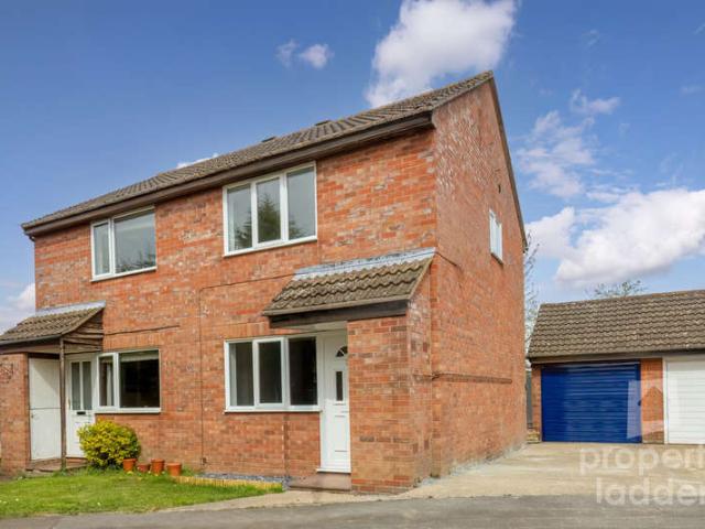 2 Bedroom Semi Detached House