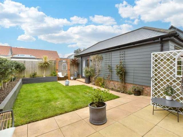 2 Bedroom Semi Detached House