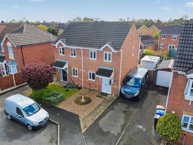 2 Bedroom Semi Detached House
