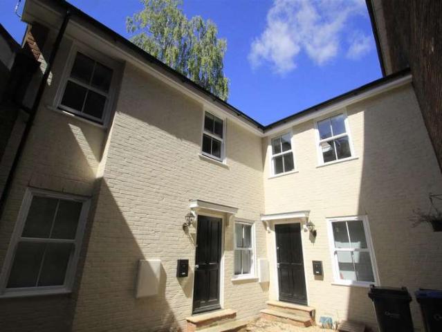 2 Bedroom Semi Detached House