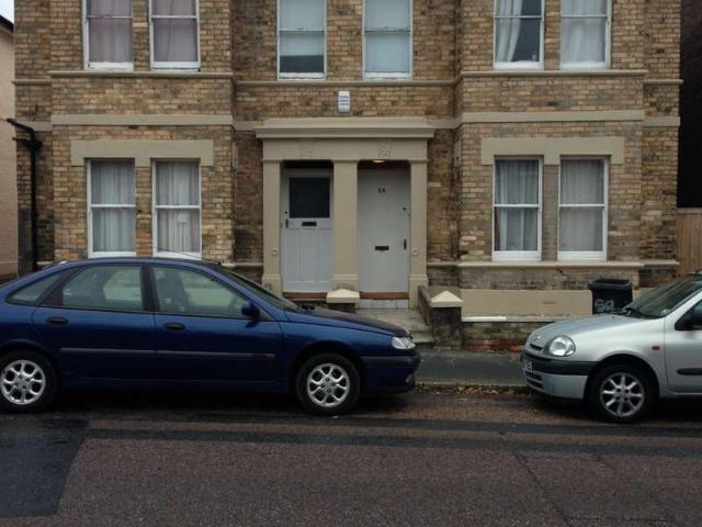2 Bedroom Semi Detached House