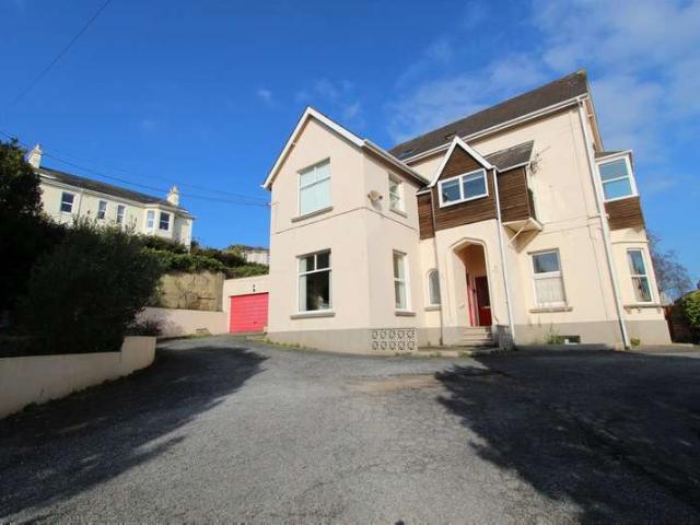 2 Bedroom Semi Detached House