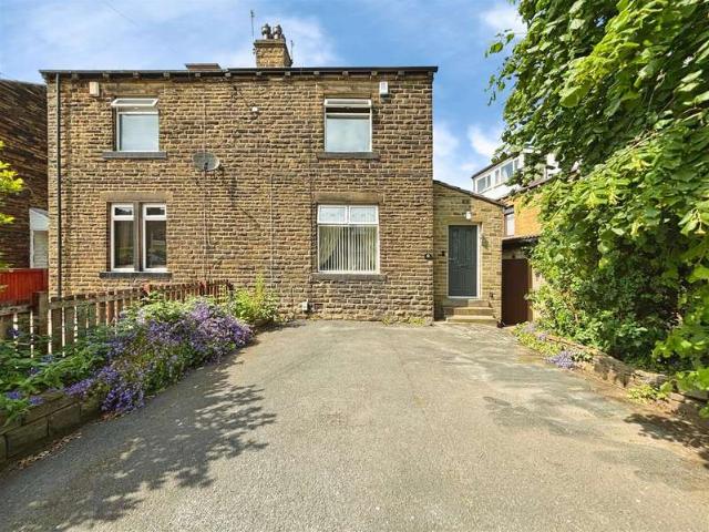 2 Bedroom Semi Detached House