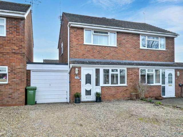 2 Bedroom Semi Detached House