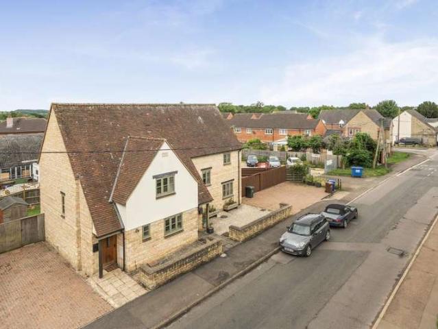 2 Bedroom Semi Detached House
