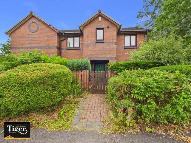 2 Bedroom Semi Detached House