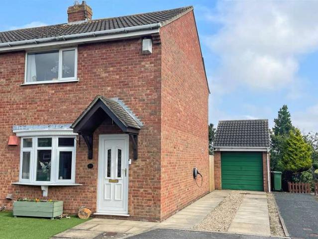 2 Bedroom Semi Detached House