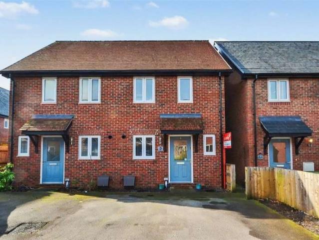 2 Bedroom Semi Detached House