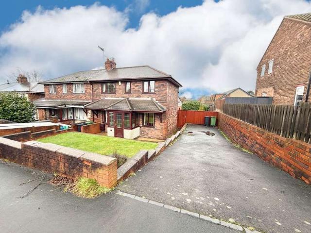 2 Bedroom Semi Detached House
