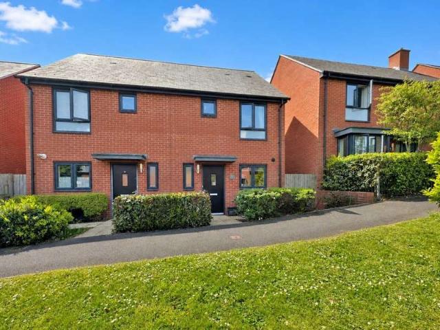 2 Bedroom Semi Detached House
