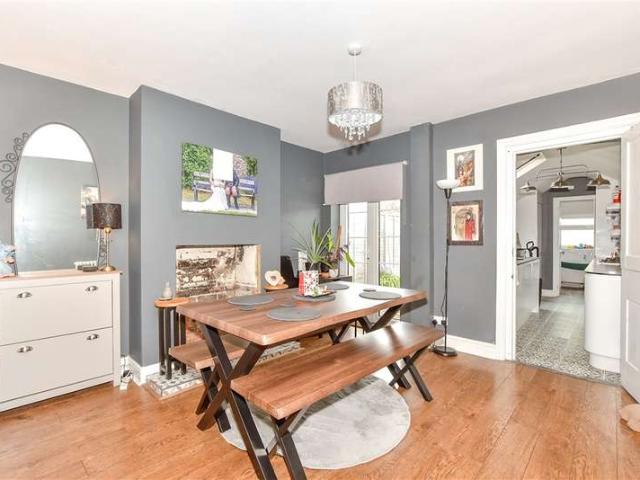 2 Bedroom Semi Detached House
